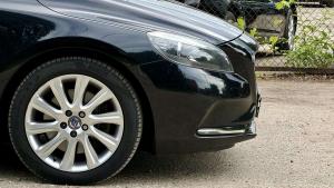 Melns Volvo V40 2013 Ukmergė, ar dzinēja tilpumu 1.98 L un nobraukumu 290 tūkst. km par 6900 €, foto 10 vietnē AUTOMOTO.COM.LV