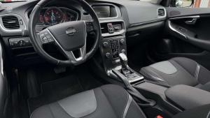Melns Volvo V40 2013 Ukmergė, ar dzinēja tilpumu 1.98 L un nobraukumu 290 tūkst. km par 6900 €, foto 16 vietnē AUTOMOTO.COM.LV