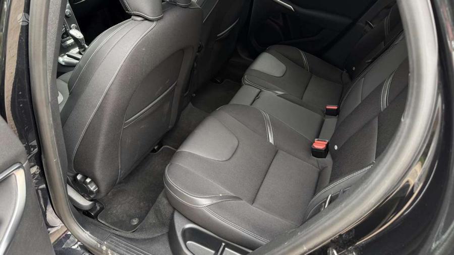 Melns Volvo V40 2013 Ukmergė, ar dzinēja tilpumu 1.98 L un nobraukumu 290 tūkst. km par 6900 €, foto 20 vietnē AUTOMOTO.COM.LV