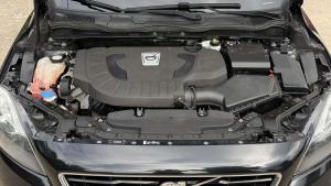 Melns Volvo V40 2013 Ukmergė, ar dzinēja tilpumu 1.98 L un nobraukumu 290 tūkst. km par 6900 €, foto 23 vietnē AUTOMOTO.COM.LV