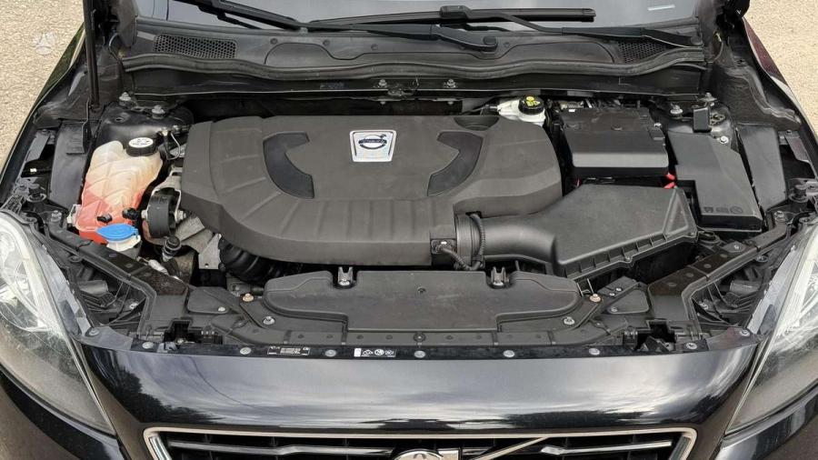 Melns Volvo V40 2013 Ukmergė, ar dzinēja tilpumu 1.98 L un nobraukumu 290 tūkst. km par 6900 €, foto 23 vietnē AUTOMOTO.COM.LV