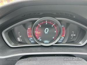 Black Volvo V40 2013 in Paide, with an engine capacity of 1.60 L and mileage of 263 thousand km for 6800 €, photo 17 on AUTOMOTO.COM.LV