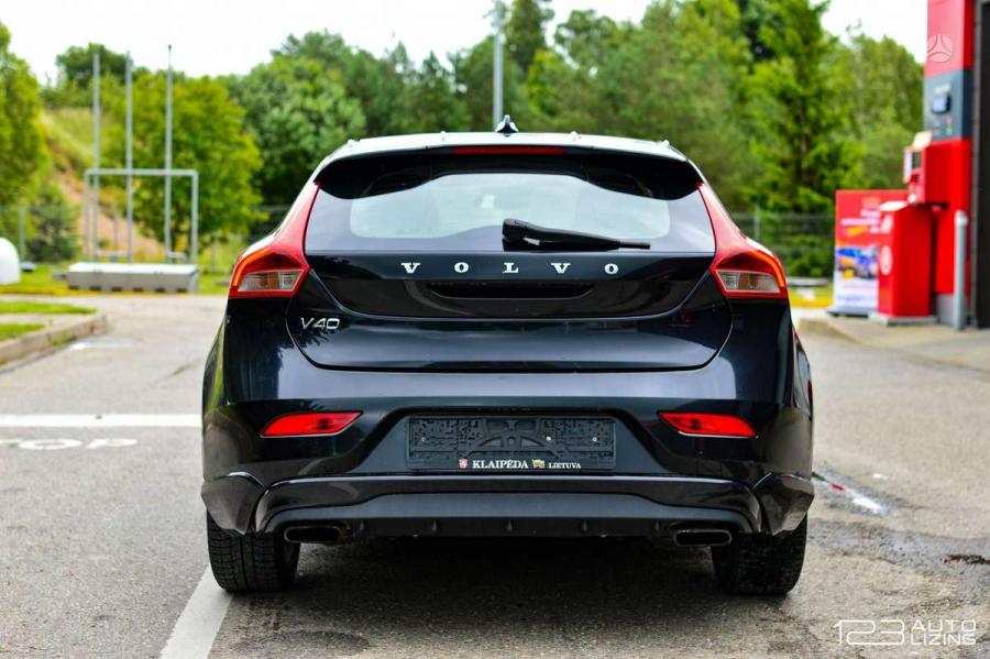 Black Volvo V40 2013 in Kretinga, with an engine capacity of 1.60 L and mileage of 167 thousand km for 5999 €, photo 7 on AUTOMOTO.COM.LV