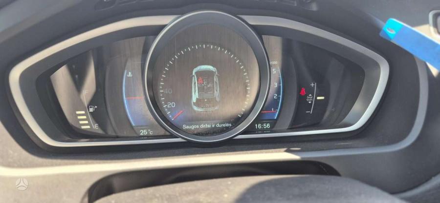 Melns Volvo V40 2013 Kauņa, ar dzinēja tilpumu 1.56 L un nobraukumu 329 tūkst. km par 4399 €, foto 13 vietnē AUTOMOTO.COM.LV