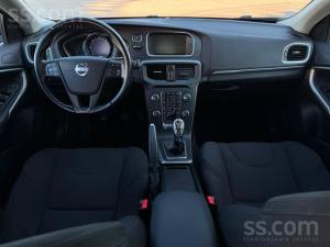 Melns Volvo V40 2013 Valmiera, ar dzinēja tilpumu 1.60 L un nobraukumu 210 tūkst. km par 3700 €, foto 6 vietnē AUTOMOTO.COM.LV