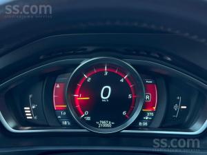 Melns Volvo V40 2013 Valmiera, ar dzinēja tilpumu 1.60 L un nobraukumu 210 tūkst. km par 3700 €, foto 8 vietnē AUTOMOTO.COM.LV
