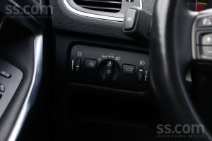 Melns Volvo V40 2013 Valka, ar dzinēja tilpumu 1.60 L un nobraukumu 289 tūkst. km par 5500 €, foto 16 vietnē AUTOMOTO.COM.LV