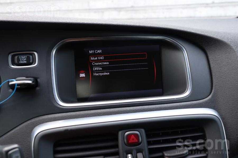 Melns Volvo V40 2013 Valka, ar dzinēja tilpumu 1.60 L un nobraukumu 289 tūkst. km par 5500 €, foto 22 vietnē AUTOMOTO.COM.LV