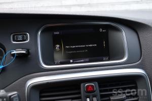 Melns Volvo V40 2013 Valka, ar dzinēja tilpumu 1.60 L un nobraukumu 289 tūkst. km par 5500 €, foto 23 vietnē AUTOMOTO.COM.LV