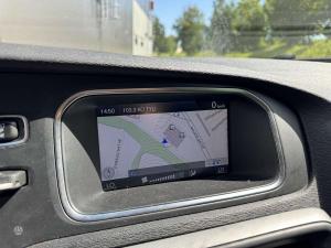 Black Volvo V40 2013 in Alytus, with an engine capacity of 1.60 L and mileage of 294 thousand km for 4050 €, photo 14 on AUTOMOTO.COM.LV