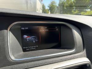 Black Volvo V40 2013 in Alytus, with an engine capacity of 1.60 L and mileage of 294 thousand km for 4050 €, photo 15 on AUTOMOTO.COM.LV