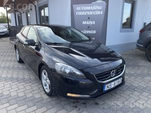 Melns Volvo V40 2013 Talsi, ar dzinēja tilpumu 1.60 L un nobraukumu 263 tūkst. km par 4700 €, foto  vietnē AUTOMOTO.COM.LV