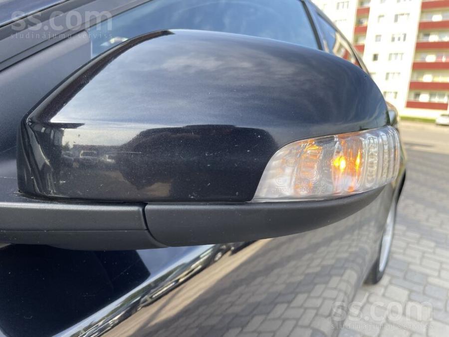 Melns Volvo V40 2013 Talsi, ar dzinēja tilpumu 1.60 L un nobraukumu 263 tūkst. km par 4700 €, foto 25 vietnē AUTOMOTO.COM.LV