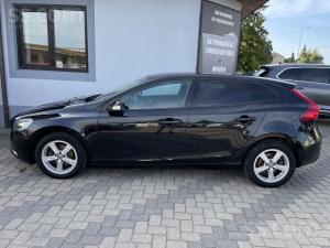 Melns Volvo V40 2013 Talsi, ar dzinēja tilpumu 1.60 L un nobraukumu 263 tūkst. km par 4700 €, foto 27 vietnē AUTOMOTO.COM.LV