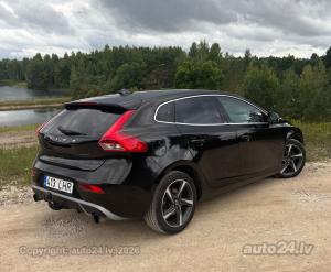 Melns Volvo V40 2013 Tallina, ar dzinēja tilpumu 1.60 L un nobraukumu 300 tūkst. km par 7500 €, foto 6 vietnē AUTOMOTO.COM.LV