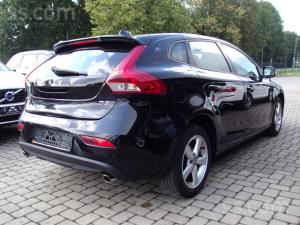 Melns Volvo V40 2013 Rīga, ar dzinēja tilpumu 2.00 L un nobraukumu 195 tūkst. km par 7800 €, foto 4 vietnē AUTOMOTO.COM.LV