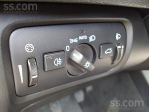 Melns Volvo V40 2013 Rīga, ar dzinēja tilpumu 2.00 L un nobraukumu 195 tūkst. km par 7800 €, foto 12 vietnē AUTOMOTO.COM.LV