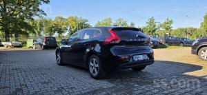 Melns Volvo V40 2013 Valmiera, ar dzinēja tilpumu 1.60 L un nobraukumu 314 tūkst. km par 4250 €, foto 5 vietnē AUTOMOTO.COM.LV