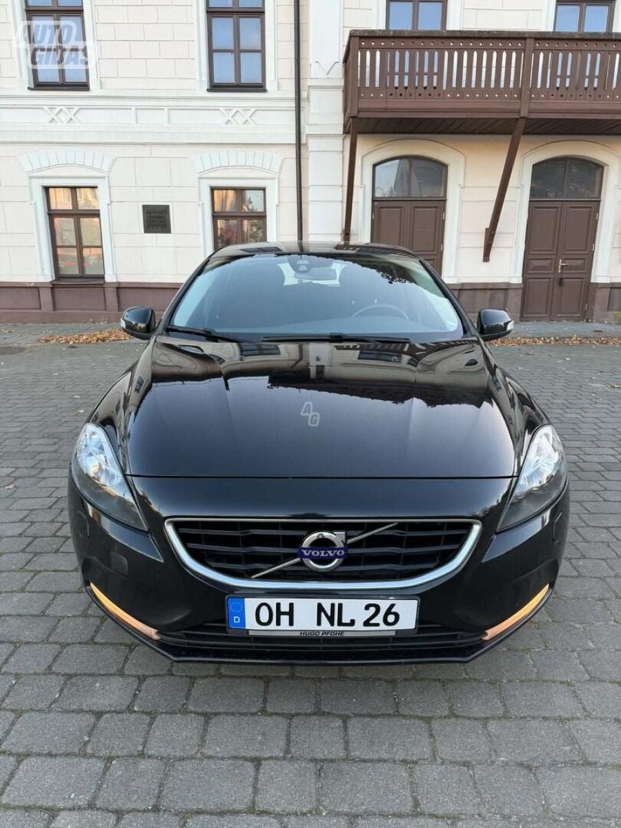 Melns Volvo V40 2013 Mažeikiai, ar dzinēja tilpumu 1.60 L un nobraukumu 223 tūkst. km par 4950 €, foto 4 vietnē AUTOMOTO.COM.LV