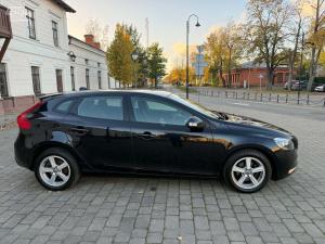 Melns Volvo V40 2013 Mažeikiai, ar dzinēja tilpumu 1.60 L un nobraukumu 223 tūkst. km par 4950 €, foto 8 vietnē AUTOMOTO.COM.LV
