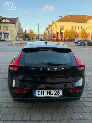 Melns Volvo V40 2013 Mažeikiai, ar dzinēja tilpumu 1.60 L un nobraukumu 223 tūkst. km par 4950 €, foto 12 vietnē AUTOMOTO.COM.LV