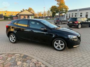 Melns Volvo V40 2013 Mažeikiai, ar dzinēja tilpumu 1.60 L un nobraukumu 223 tūkst. km par 4950 €, foto 14 vietnē AUTOMOTO.COM.LV