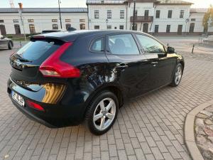 Melns Volvo V40 2013 Mažeikiai, ar dzinēja tilpumu 1.60 L un nobraukumu 223 tūkst. km par 4950 €, foto 15 vietnē AUTOMOTO.COM.LV