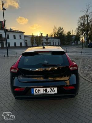 Melns Volvo V40 2013 Mažeikiai, ar dzinēja tilpumu 1.60 L un nobraukumu 223 tūkst. km par 4950 €, foto 17 vietnē AUTOMOTO.COM.LV