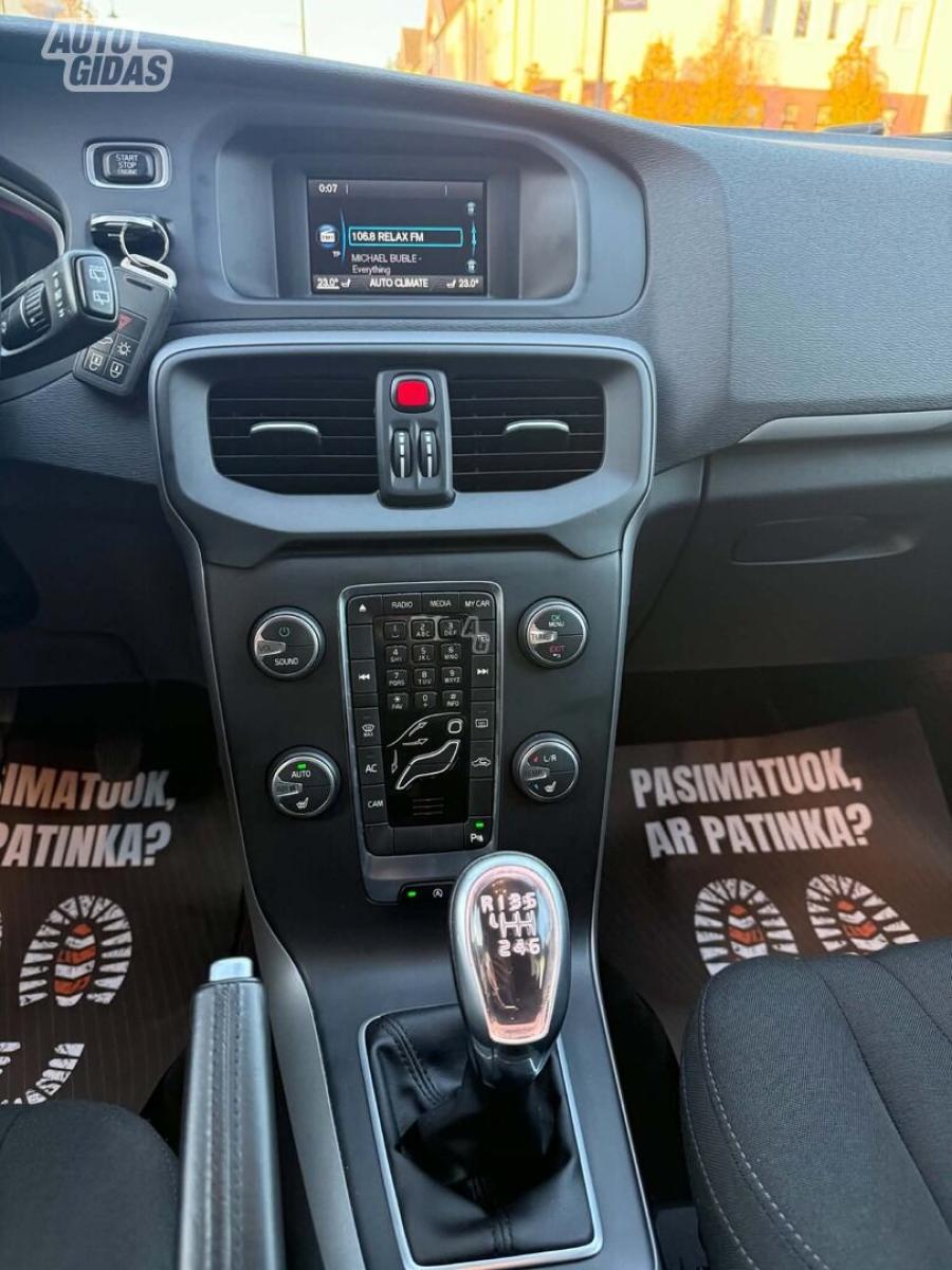 Melns Volvo V40 2013 Mažeikiai, ar dzinēja tilpumu 1.60 L un nobraukumu 223 tūkst. km par 4950 €, foto 27 vietnē AUTOMOTO.COM.LV