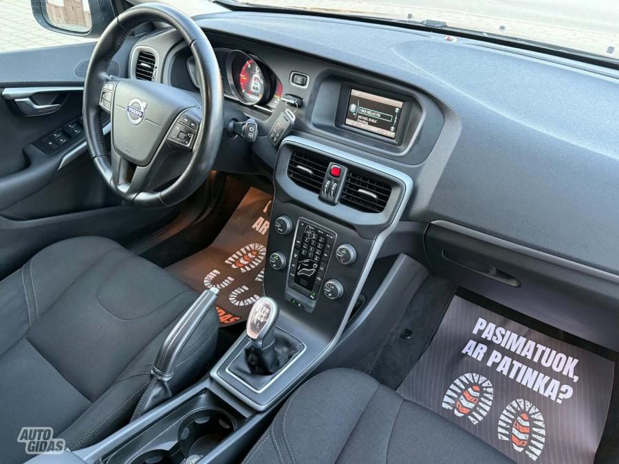 Melns Volvo V40 2013 Mažeikiai, ar dzinēja tilpumu 1.60 L un nobraukumu 223 tūkst. km par 4950 €, foto 33 vietnē AUTOMOTO.COM.LV