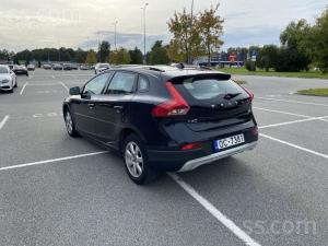 Melns Volvo V40 2013 Rīga, ar dzinēja tilpumu 1.60 L un nobraukumu 281 tūkst. km par 5250 €, foto 6 vietnē AUTOMOTO.COM.LV
