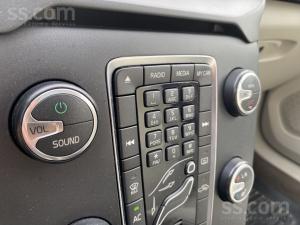 Melns Volvo V40 2013 Rīga, ar dzinēja tilpumu 1.60 L un nobraukumu 281 tūkst. km par 5250 €, foto 9 vietnē AUTOMOTO.COM.LV