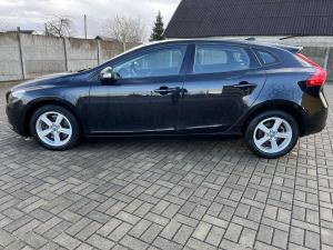 Melns Volvo V40 2014 Tauragė, ar dzinēja tilpumu 1.98 L un nobraukumu 280 tūkst. km par 7200 €, foto 6 vietnē AUTOMOTO.COM.LV