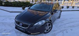 Black Volvo V40 2014 in Kazlu Ruda, with an engine capacity of 1.56 L and mileage of 257 thousand km for 5400 €, photo 2 on AUTOMOTO.COM.LV