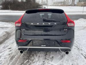 Black Volvo V40 2014 in Kaunas, with an engine capacity of 1.97 L and mileage of 268 thousand km for 5950 €, photo 12 on AUTOMOTO.COM.LV