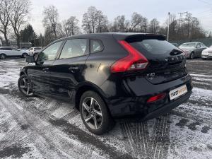 Melns Volvo V40 2014 Rīga, ar dzinēja tilpumu 1.60 L un nobraukumu 197 tūkst. km par 6250 €, foto 2 vietnē AUTOMOTO.COM.LV