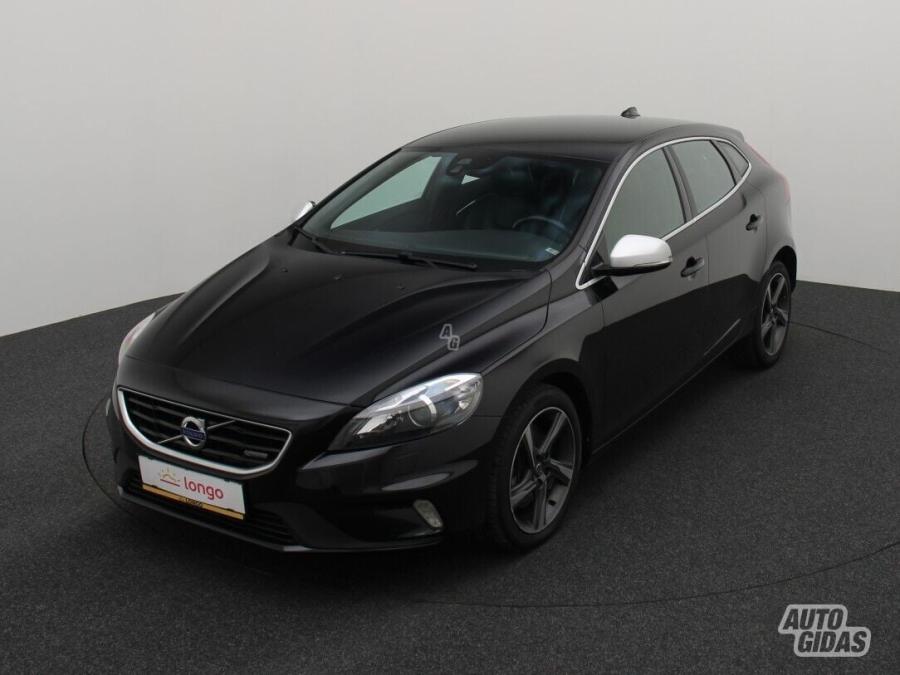 Melns Volvo V40 2014 Viļņa, ar dzinēja tilpumu 2.00 L un nobraukumu 226 tūkst. km par 8499 €, foto 1 vietnē AUTOMOTO.COM.LV