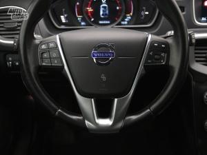 Melns Volvo V40 2014 Viļņa, ar dzinēja tilpumu 2.00 L un nobraukumu 174 tūkst. km par 8499 €, foto 18 vietnē AUTOMOTO.COM.LV