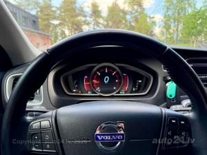 Melns Volvo V40 2014 Tallina, ar dzinēja tilpumu 1.60 L un nobraukumu 194 tūkst. km par 6999 €, foto 15 vietnē AUTOMOTO.COM.LV