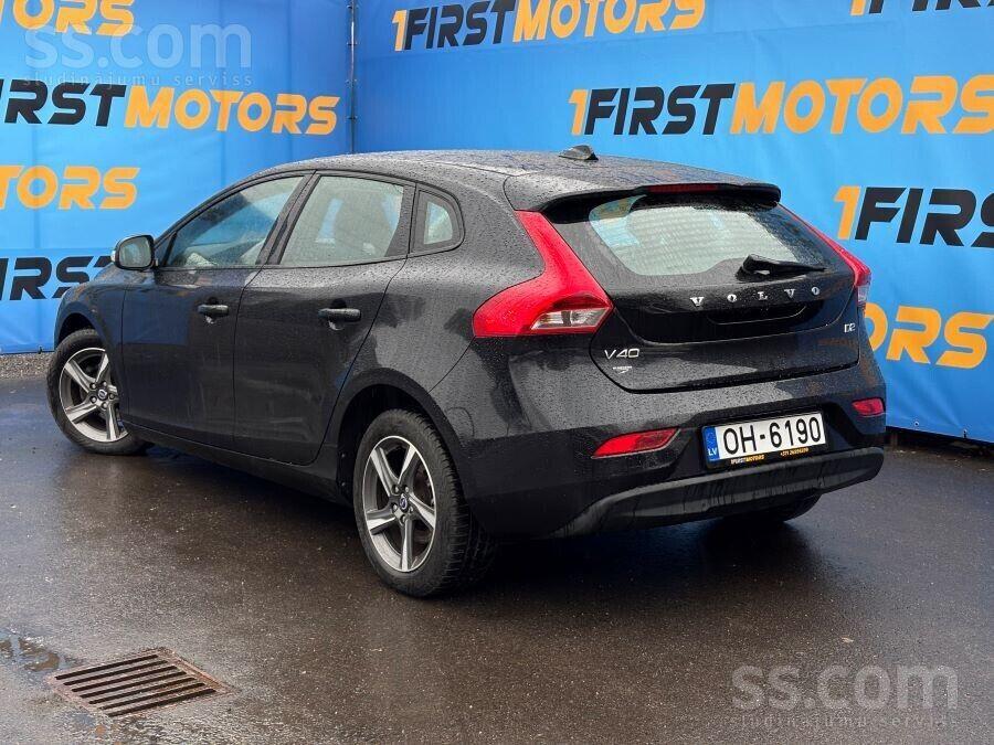 Black Volvo V40 2014 in Riga, with an engine capacity of 1.60 L and mileage of 197 thousand km for 6450 €, photo 3 on AUTOMOTO.COM.LV