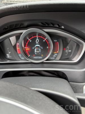 Черный Вольво В40 2014 в Рига, объемом двигателя 2.00 л и пробегом 363 тыс. км за 5700 €, фото 11 на AUTOMOTO.COM.LV