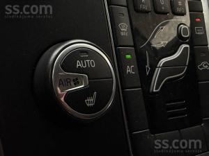 Melns Volvo V40 2014 Jelgava, ar dzinēja tilpumu 1.60 L un nobraukumu 196 tūkst. km par 5950 €, foto 16 vietnē AUTOMOTO.COM.LV