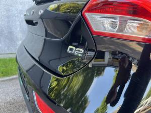 Melns Volvo V40 2014 Liepāja, ar dzinēja tilpumu 1.60 L un nobraukumu 277 tūkst. km par 6450 €, foto 29 vietnē AUTOMOTO.COM.LV