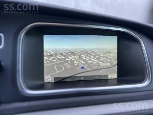 Melns Volvo V40 2014 Liepāja, ar dzinēja tilpumu 1.60 L un nobraukumu 277 tūkst. km par 6450 €, foto 21 vietnē AUTOMOTO.COM.LV