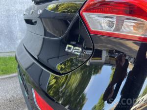Melns Volvo V40 2014 Liepāja, ar dzinēja tilpumu 1.60 L un nobraukumu 277 tūkst. km par 6450 €, foto 29 vietnē AUTOMOTO.COM.LV