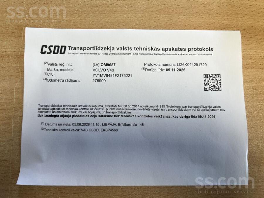 Melns Volvo V40 2014 Liepāja, ar dzinēja tilpumu 1.60 L un nobraukumu 277 tūkst. km par 6450 €, foto 32 vietnē AUTOMOTO.COM.LV