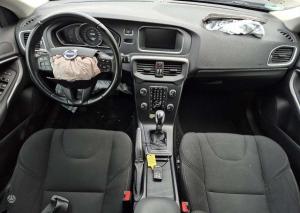 Черный Вольво В40 2014 в Клайпеда, объемом двигателя 1.98 л и пробегом 172 тыс. км за 2700 €, фото 19 на AUTOMOTO.COM.LV