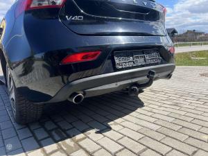 Black Volvo V40 2014 in Klaipeda, with an engine capacity of 1.98 L and mileage of 172 thousand km for 2700 €, photo 9 on AUTOMOTO.COM.LV