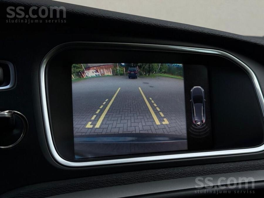 Melns Volvo V40 2014 Jelgava, ar dzinēja tilpumu 1.60 L un nobraukumu 0 tūkst. km par 7700 €, foto 26 vietnē AUTOMOTO.COM.LV