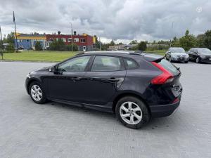 Melns Volvo V40 2014 Telšiai, ar dzinēja tilpumu 1.56 L un nobraukumu 189 tūkst. km par 5500 €, foto 3 vietnē AUTOMOTO.COM.LV